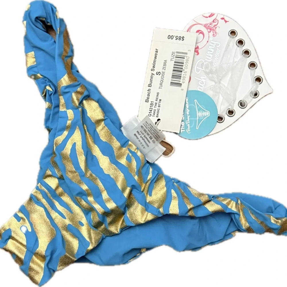Beach Bunny | Swim | Beach Bunny Take The Reins Bikini Bottom Nwt ...